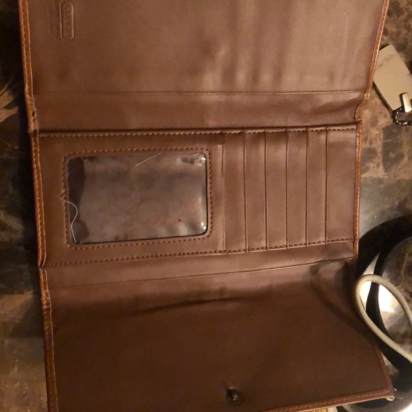 Coach | Bags | Coach Design Inside Pocket Nice Size Coach Wallet | Poshmark